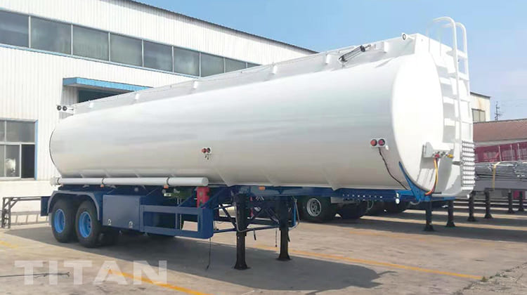 2 Axles 38000L Semi Tankers Trailers will be transported to Malta