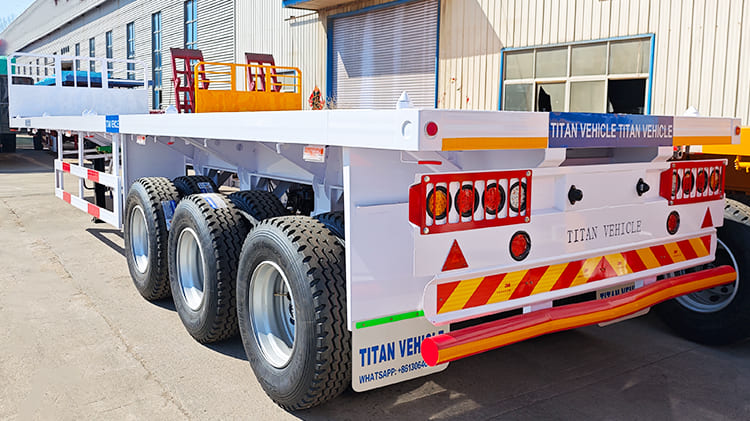 3 Axle Flatbed Semi Truck Trailer With Front Board for Sale in Guam